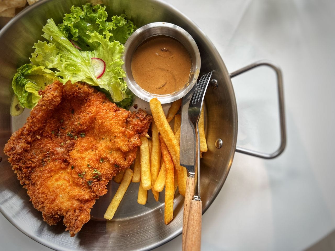 Ruang by Cookiez Bar Chicken Schnitzel | Chiefeater.com