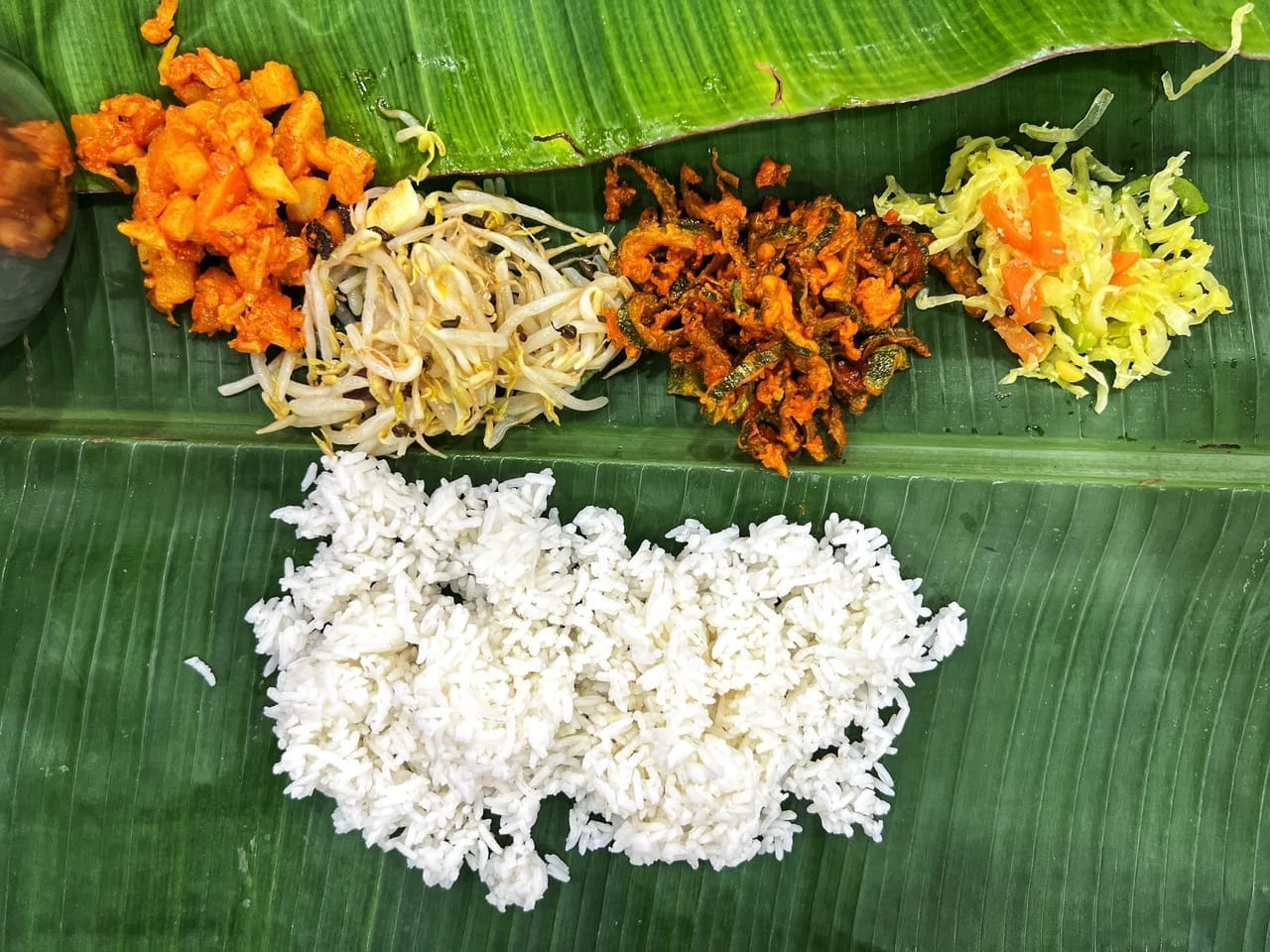Rathaa Curry House Puchong Banana Leaf Rice | Chiefeater.com