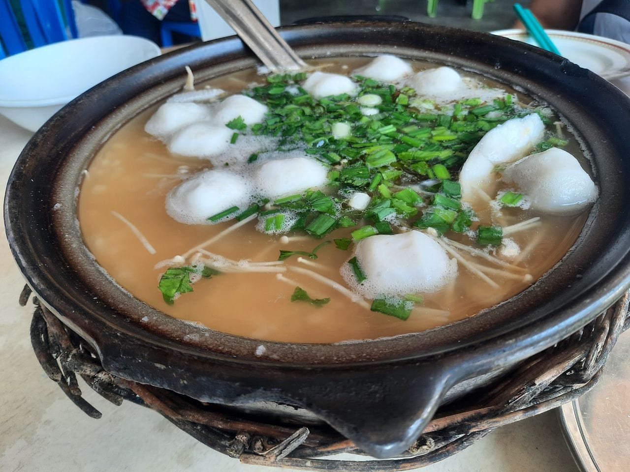 Light House Seafood Restaurant Matang Porridge | Chiefeater.com