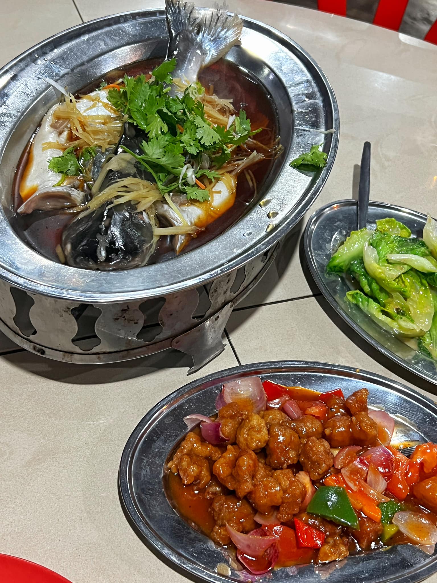 Restoran Roma Food Court Steamed Patin | Chiefeater.com