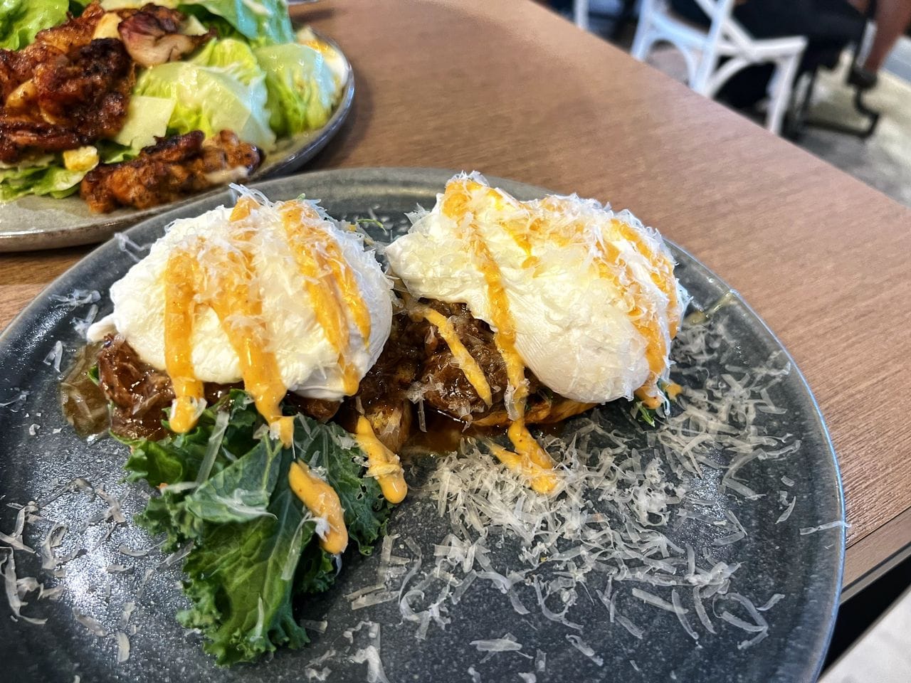 Yellow Brick Road Pulled Beef Benedict | Chiefeater.com