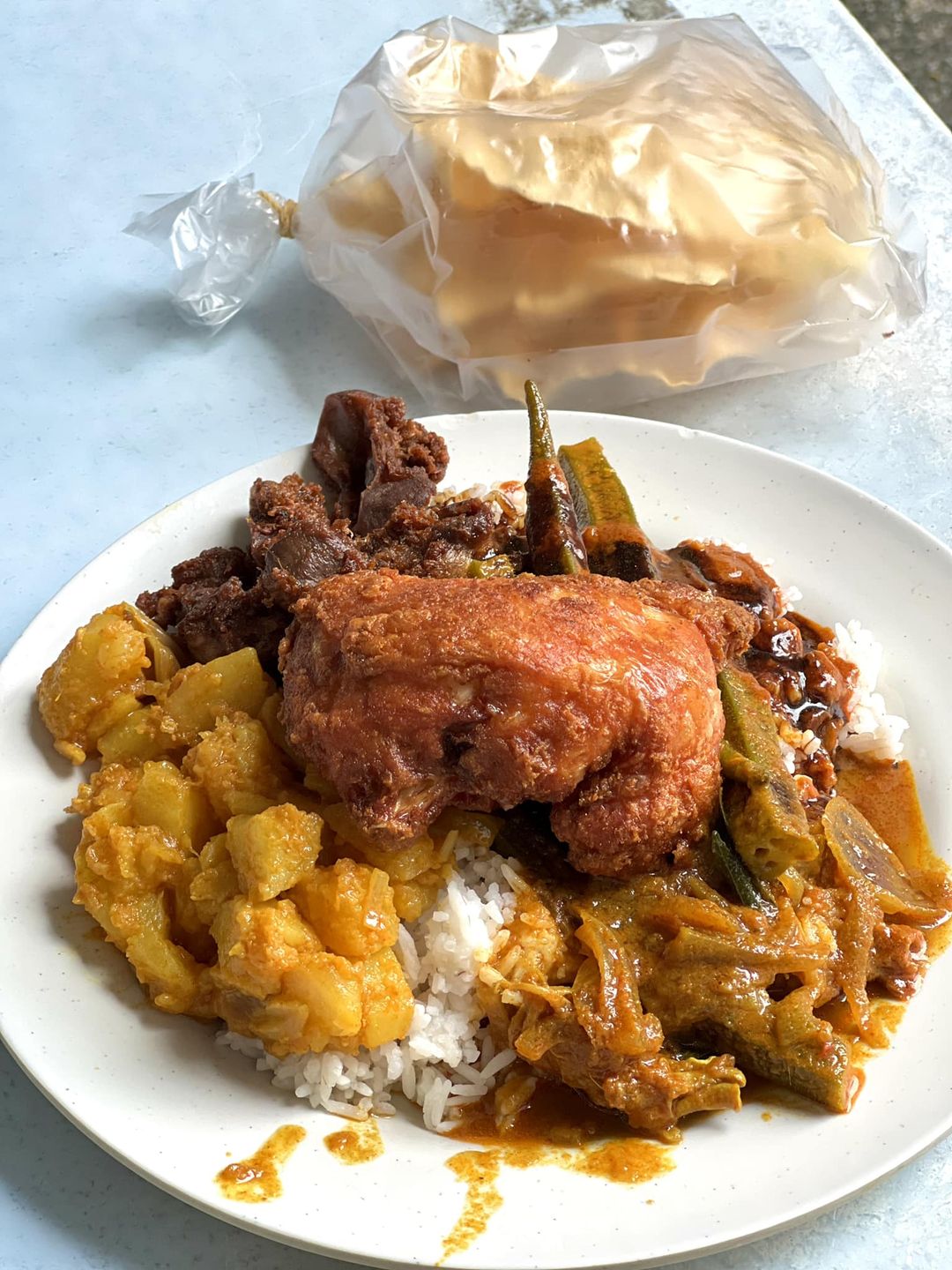 Jahabar Ali Nasi Kandar Fried Spice Chicken | Chiefeater.com