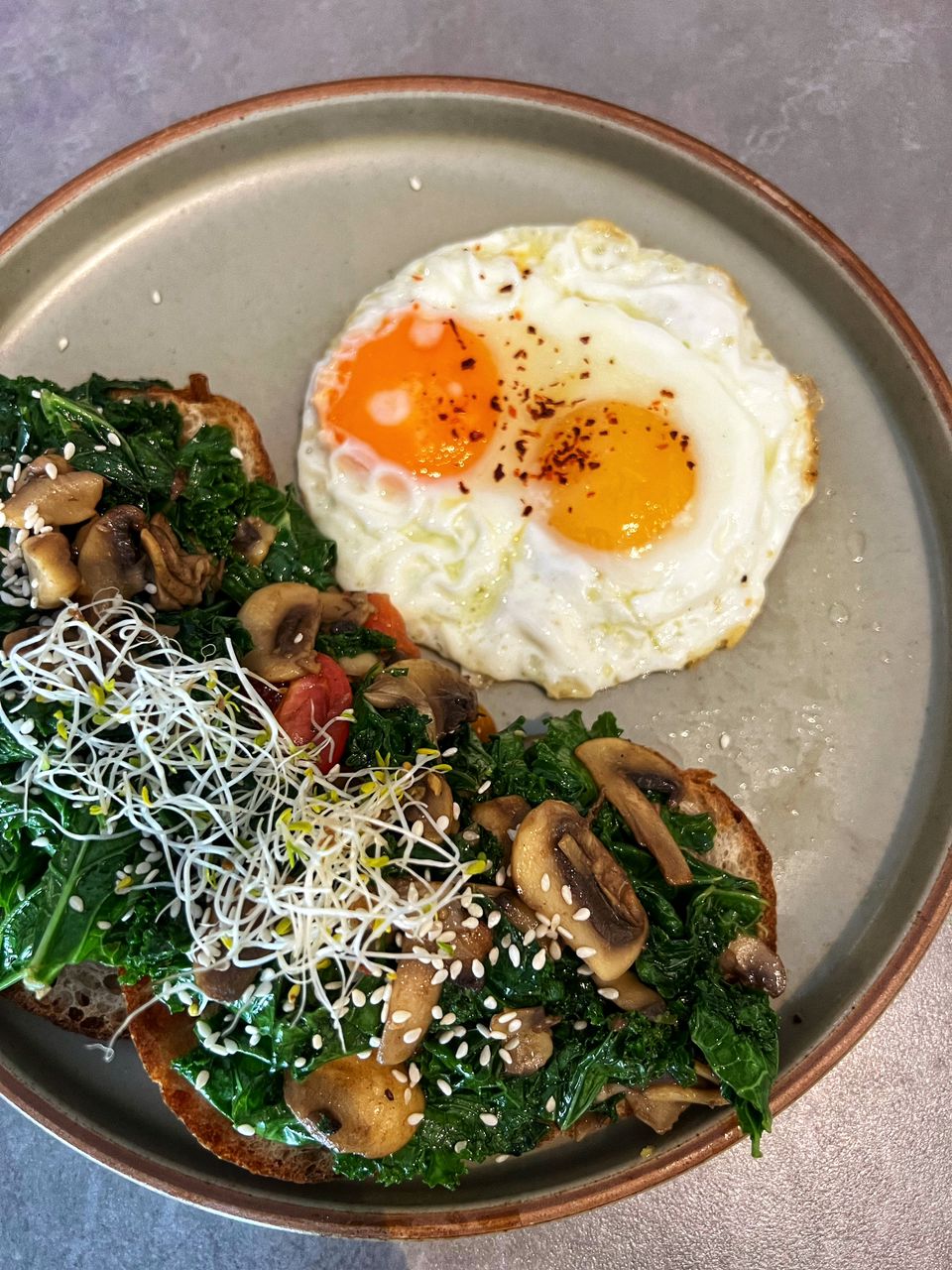 Oomph Bukit Jalil Mushroom Kale Toast | Chiefeater.com