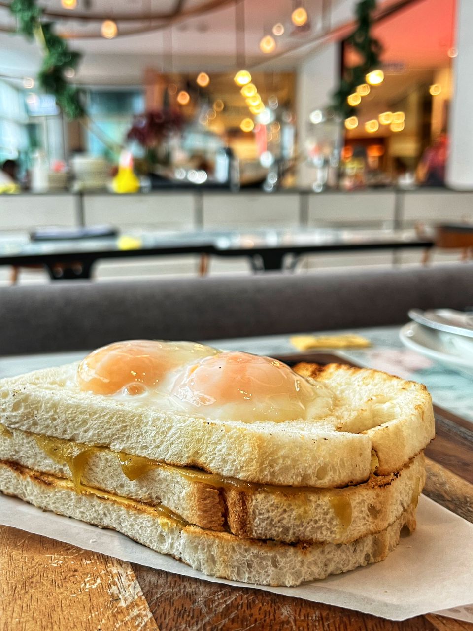 Dish Room Restaurant Breakfast Set | Chiefeater.com