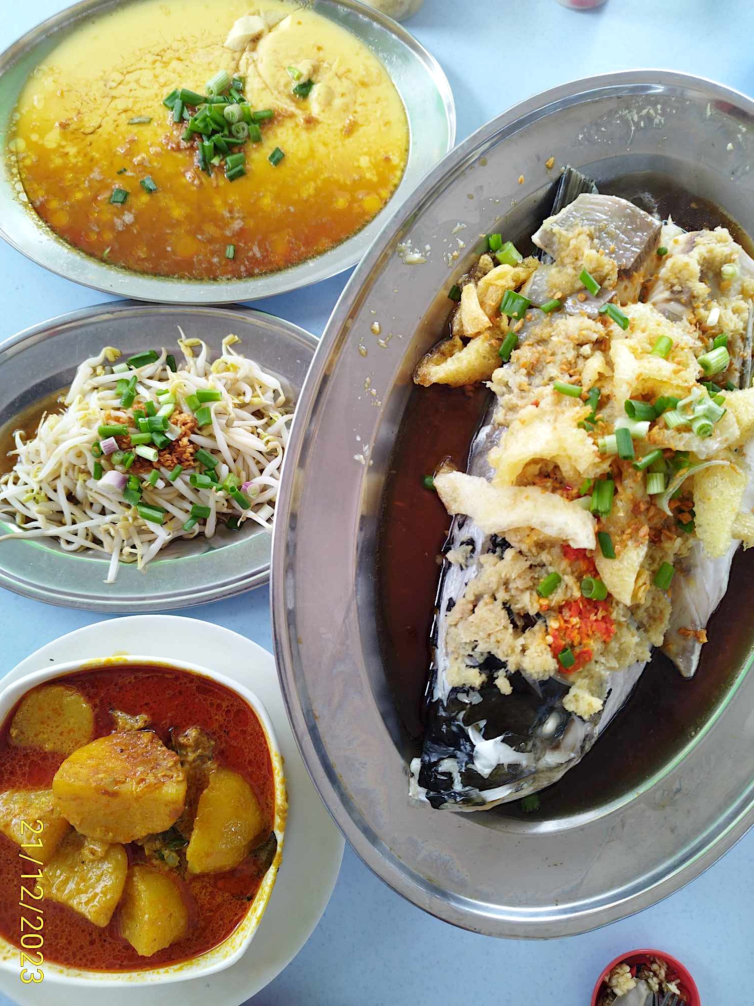 Sam Steam Fish Head Pork Ribs Curry | Chiefeater.com